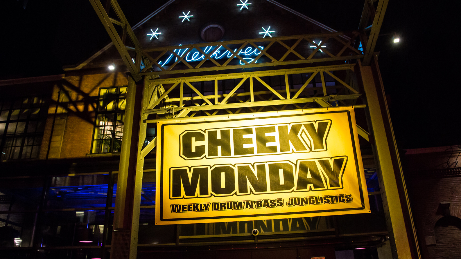 Twee decennia “Cheeky Cheeky Monday! Oi! Oi! Oi!” | Melkweg Amsterdam